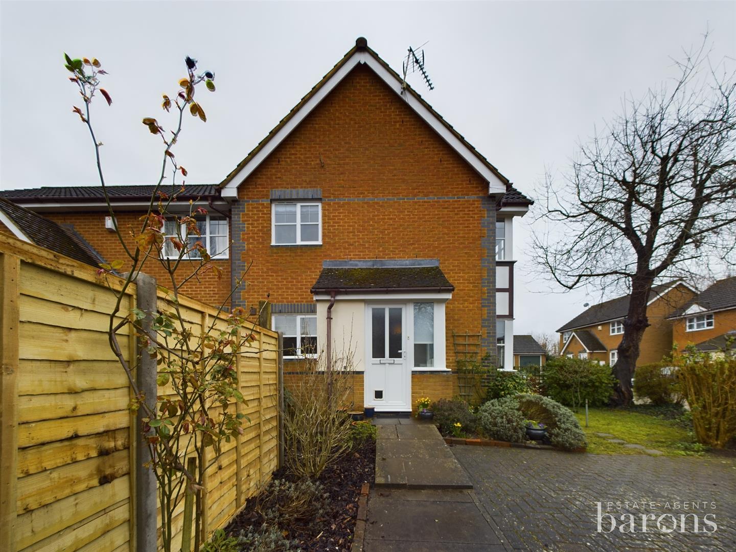 Basingstoke Estate Agents, Basingstoke | For Sale, Barons Estate Agents ...